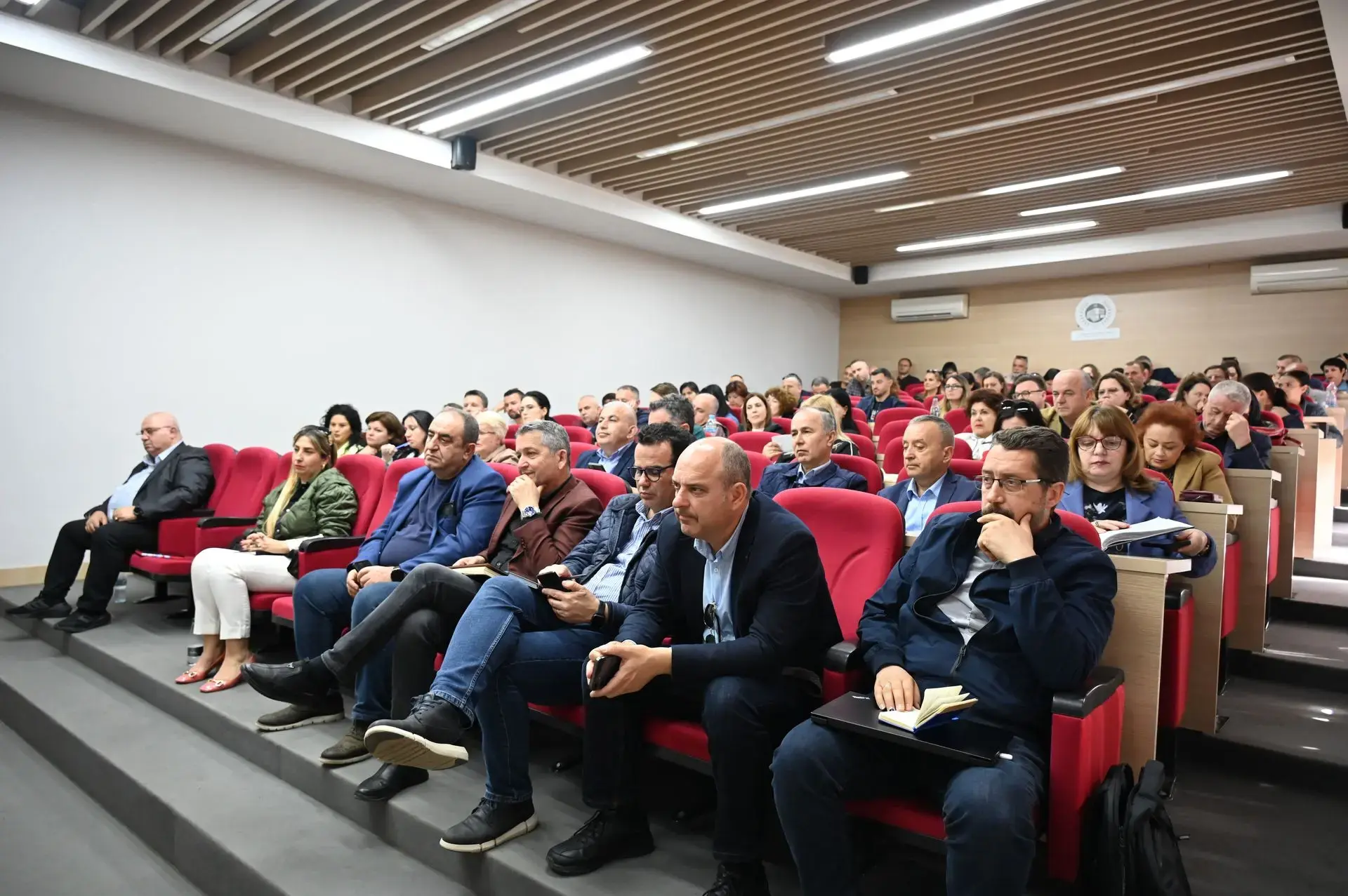 UBT | Universiteti Bujqësor i Tiranës